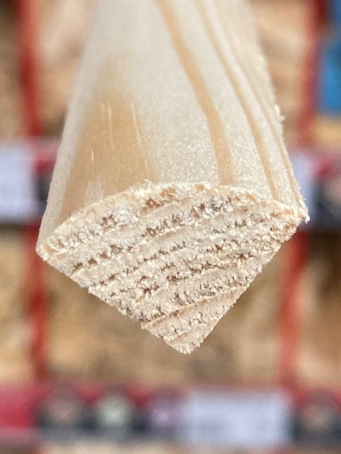 Btm Quadrant Red Deal 1/2" x 8ft D-11 (12mm x 12mm)