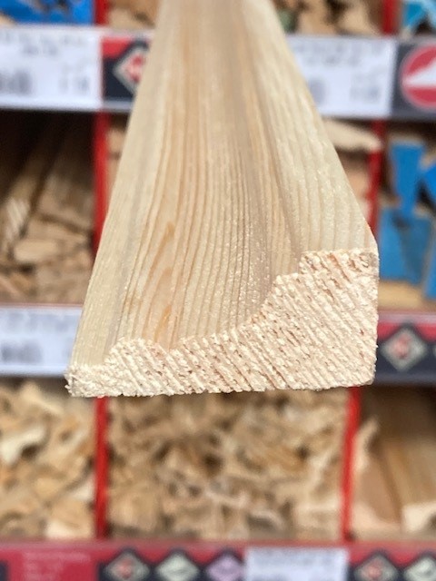 Btm Castle Panel Red Deal 2" x 8ft M-9 (44mm x 19mm)